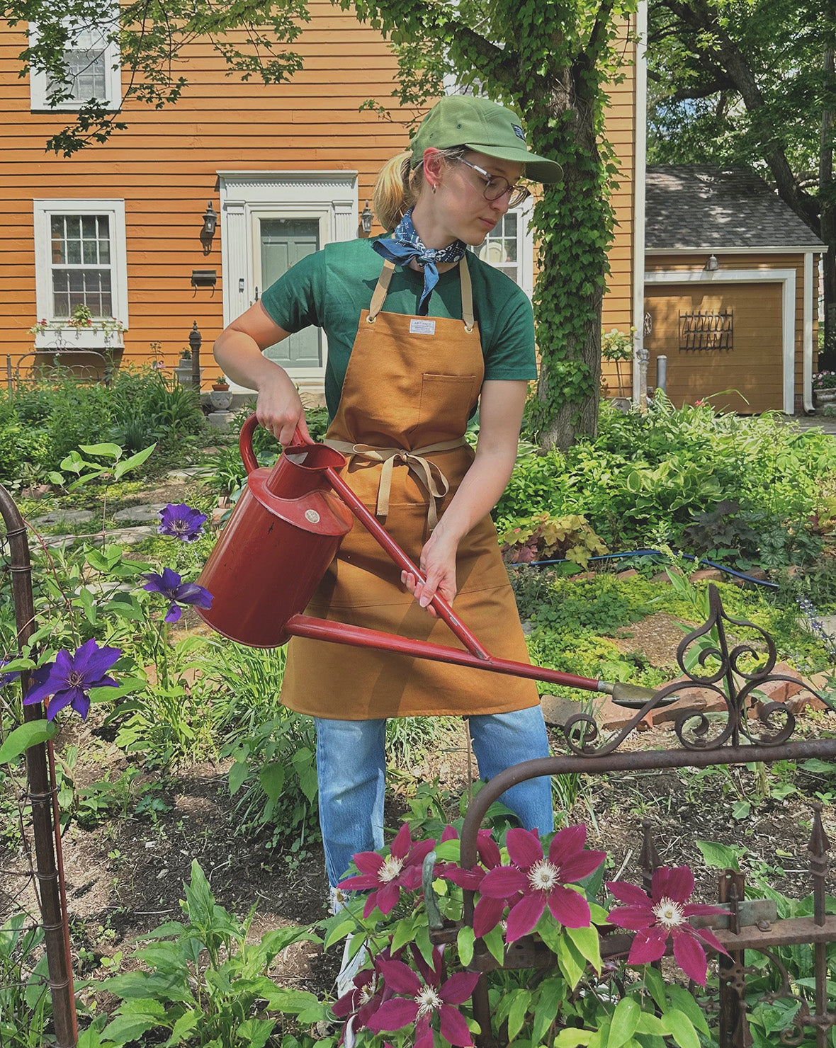 Garden Apron in Organic Canvas | ARTIFACT | Handmade in Omaha, NE