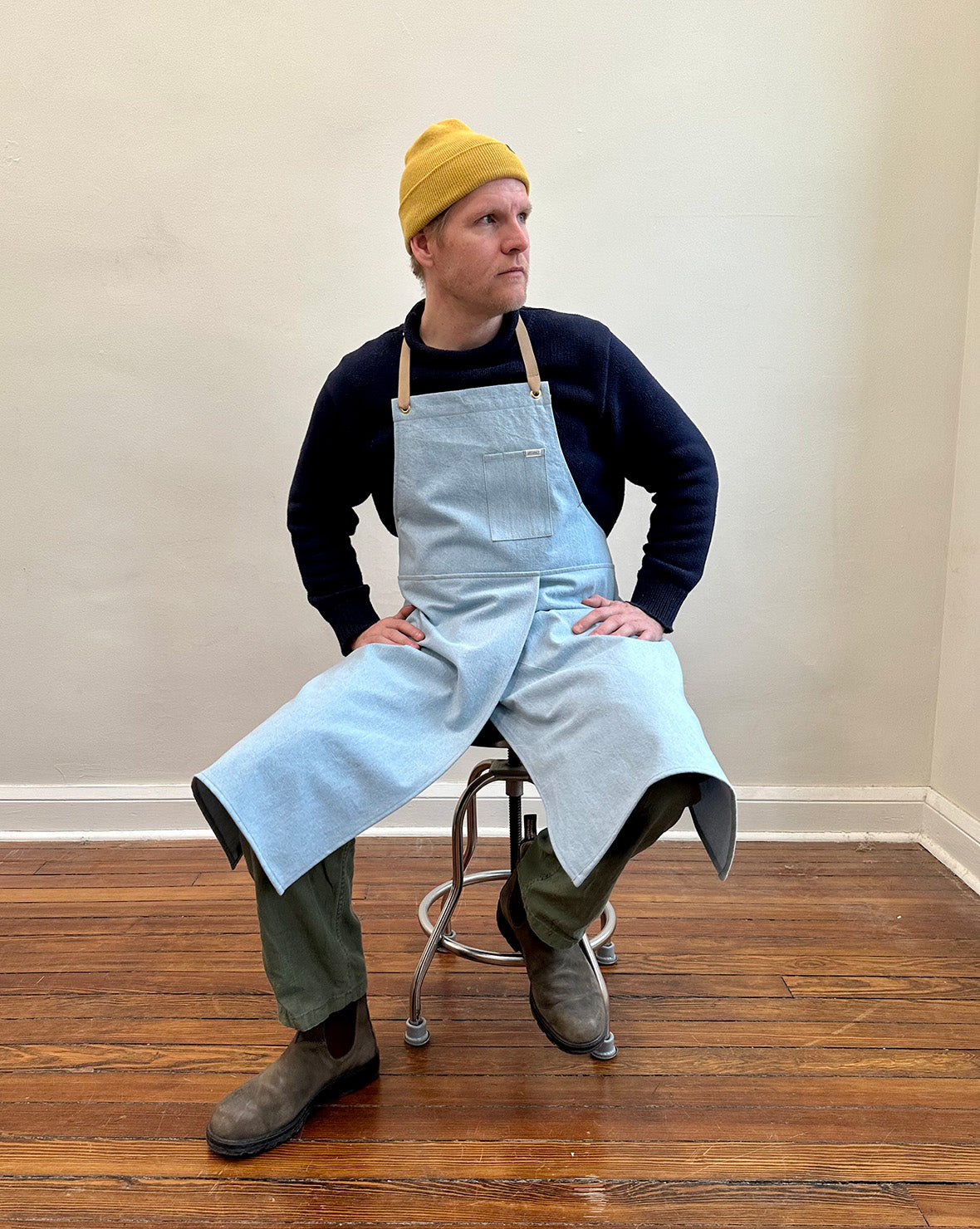 Ceramicist Pottery Split Leg Apron in Light Wash Denim | ARTIFACT ...